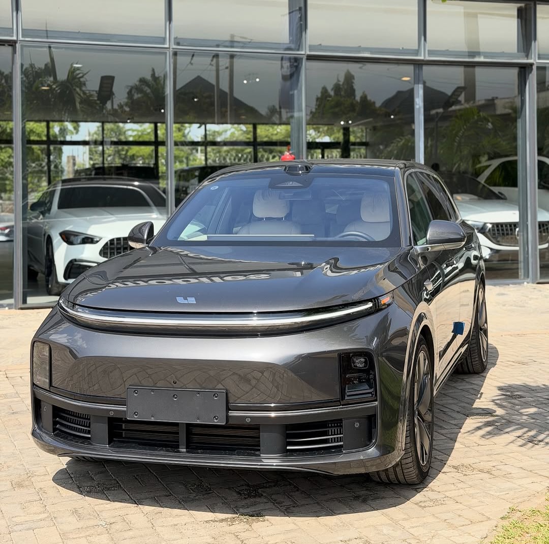 2025 LI AUTO L7 - AGS AUTOS